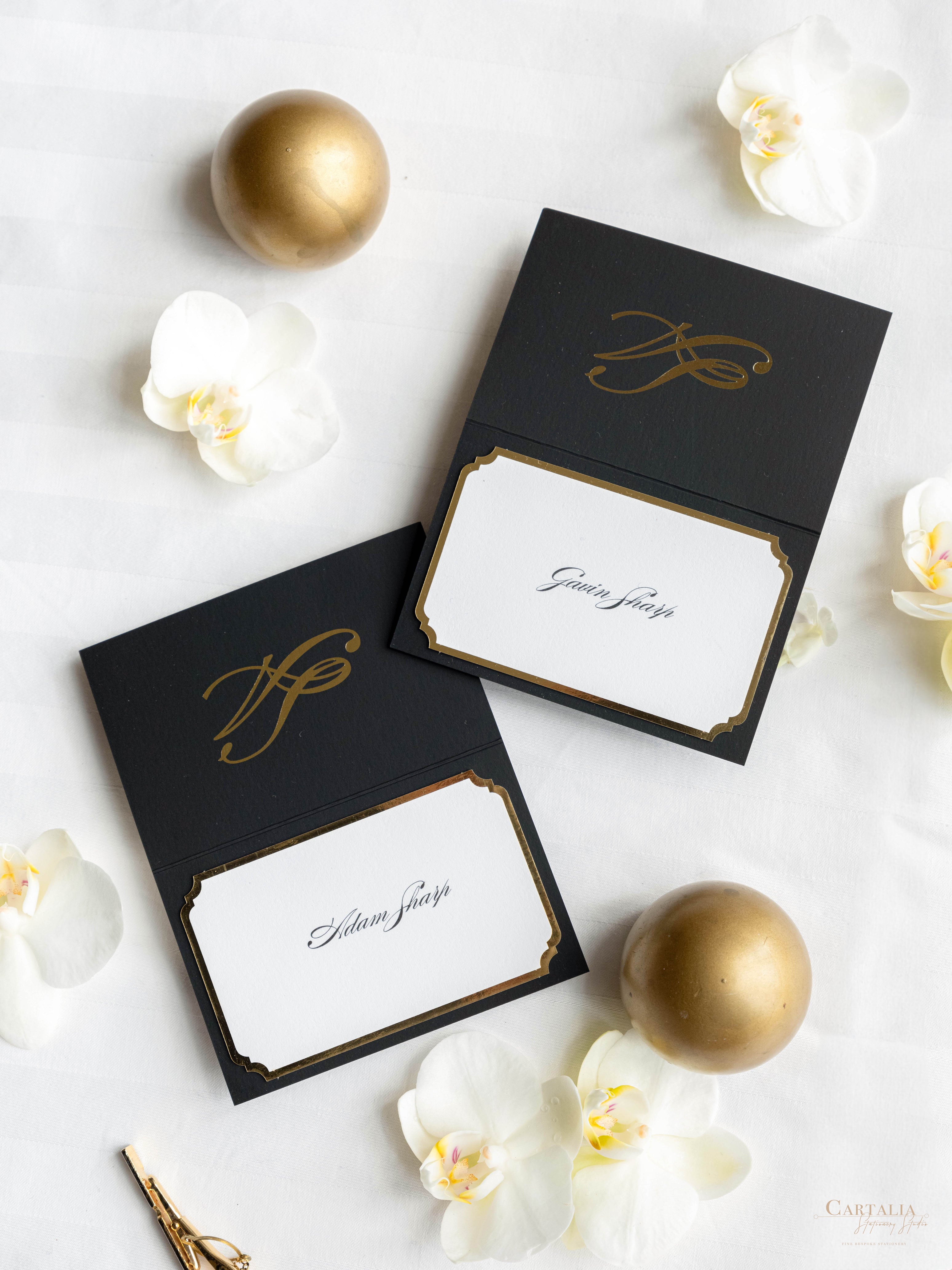 Black and gold place cards store